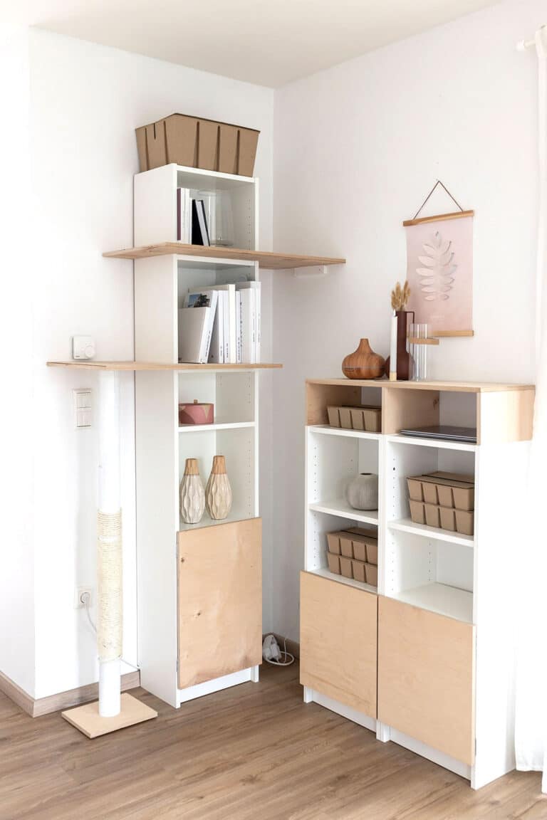 IKEA-Hack: Billy-Regal mit Erweiterung & Kratzbaum selbst bauen